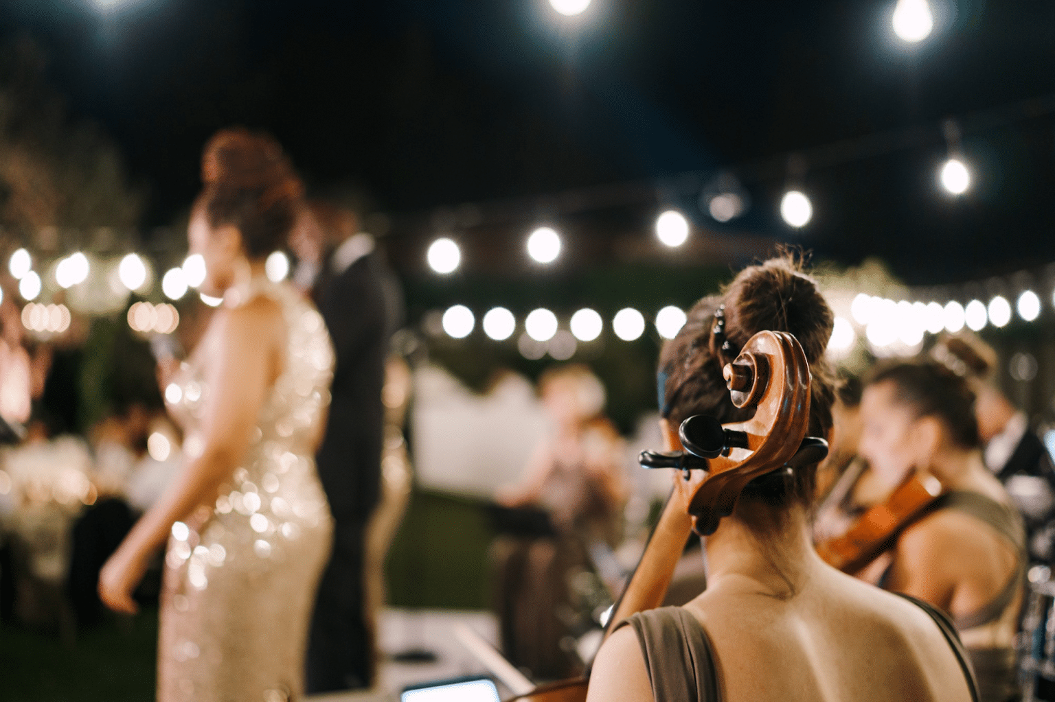 16 Beautiful Wedding March In Songs For Walking Down The Aisle